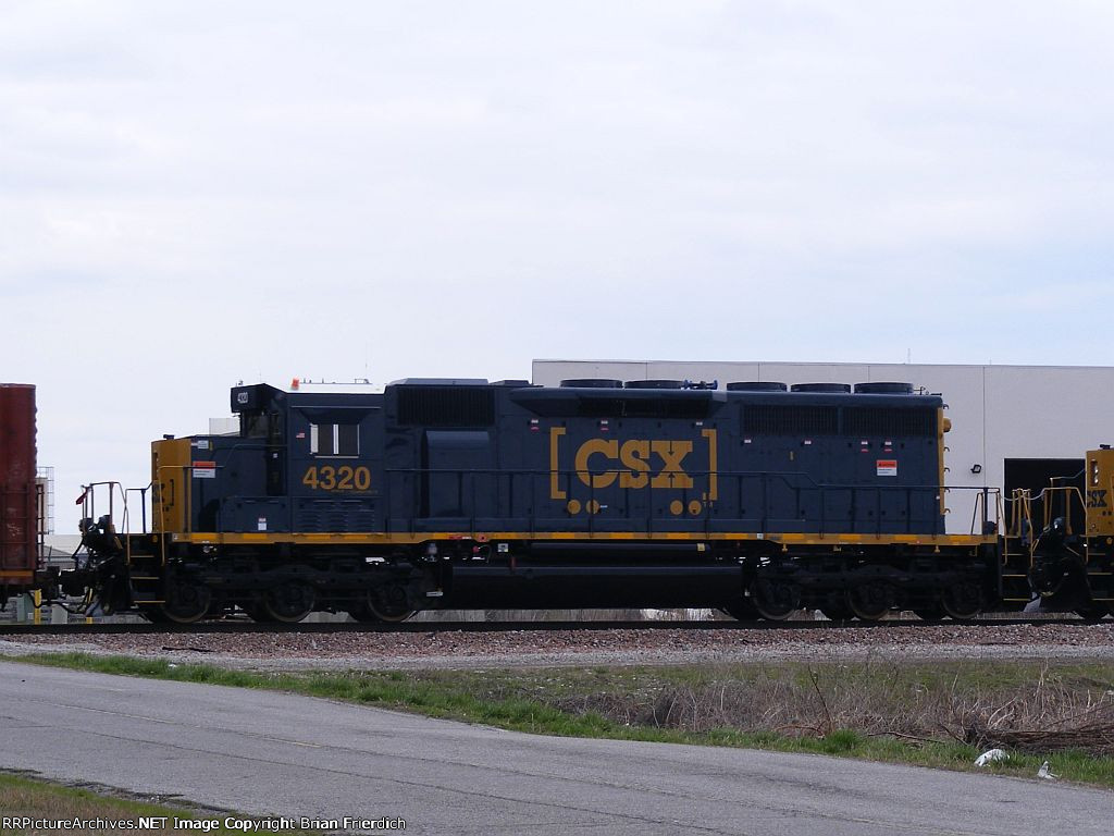 CSXT 4320
